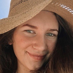 Haley Croft - Age, Bio, Family | Famous Birthdays