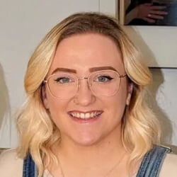 CrumbGamingUk - Age, Bio, Family | Famous Birthdays