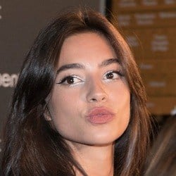 Rocío Crusset - Age, Bio, Family | Famous Birthdays
