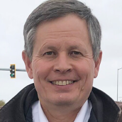 Steve David Daines - Age, Bio, Family | Famous Birthdays