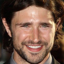 Blue Hamilton - Age, Bio, Family | Famous Birthdays