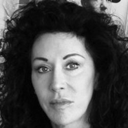 Helen David - Age, Bio, Family | Famous Birthdays