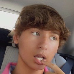 Cameron Davis - Age, Bio, Family | Famous Birthdays