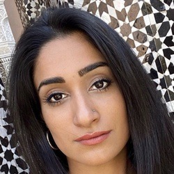 Maaria Deek - Age, Bio, Family | Famous Birthdays