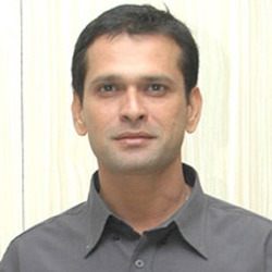 Sameer Dharmadhikari - Age, Bio, Family | Famous Birthdays