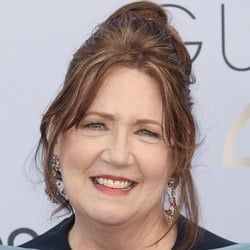 Annalise Basso - Age, Bio, Family | Famous Birthdays