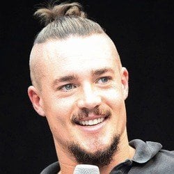 Alexander Dreymon - Age, Bio, Family | Famous Birthdays