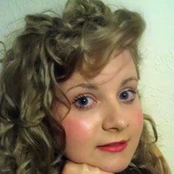 Amy Duggan - Age, Bio, Family | Famous Birthdays