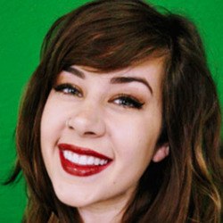 Elspeth Eastman - Age, Bio, Family | Famous Birthdays