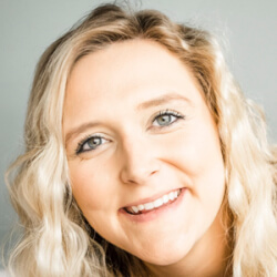 Lauren Eliza - Age, Bio, Family | Famous Birthdays