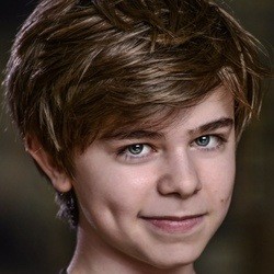 Alexander Elliot - Age, Bio, Family | Famous Birthdays