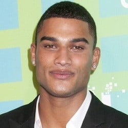 Rob Evans (Model) - Age, Bio, Family | Famous Birthdays
