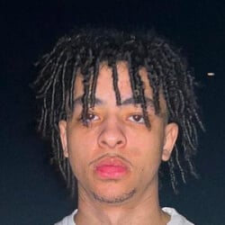 Fabss - Age, Bio, Family | Famous Birthdays