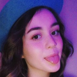 Famous Abigails | Famous Birthdays
