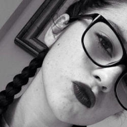 Lucía Fernández (TikTok Star) - Age, Bio, Family | Famous Birthdays
