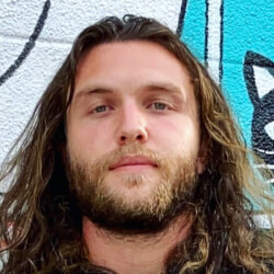 Perry Simon Fields - Age, Bio, Family | Famous Birthdays