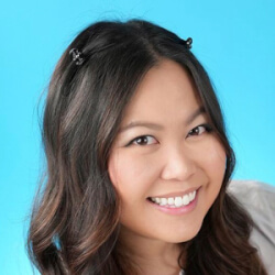 Captain Jen E - Bio, Family | Famous Birthdays