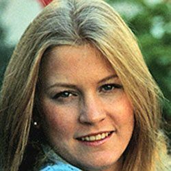 Susan Ford - Age, Bio, Family | Famous Birthdays