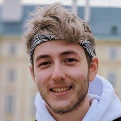 Jeremy Frieser - Age, Bio, Family | Famous Birthdays