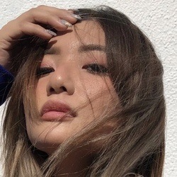 Jessica Fu - Age, Bio, Family | Famous Birthdays