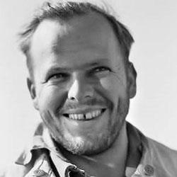 Bobby Gibbes - Bio, Family | Famous Birthdays