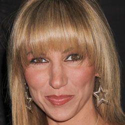 Sonia - Age, Bio, Family | Famous Birthdays