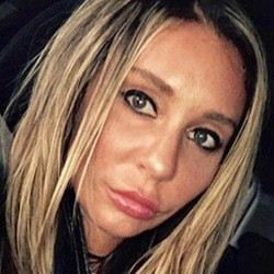 Hailey Glassman - Age, Bio, Family | Famous Birthdays