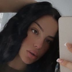 Elizabeth Goldstein - Age, Bio, Family | Famous Birthdays