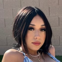 Guzu - Age, Bio, Family | Famous Birthdays