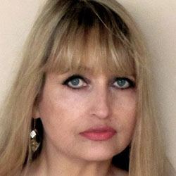 Eva Gray Edad, Familia, Biografía | Famous Birthdays