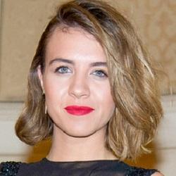 Andrea Guasch - Age, Bio, Family | Famous Birthdays