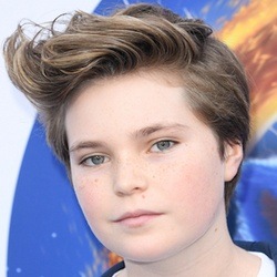 July 31 Celebrity Birthdays | Famous Birthdays