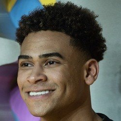 Jordan Hames - Age, Bio, Family | Famous Birthdays