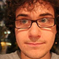 Daniel Hardcastle - Age, Bio, Family | Famous Birthdays