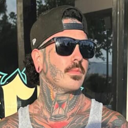 Jacob Harris - Age, Bio, Family | Famous Birthdays