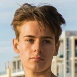 Lloyd Haslam - Age, Bio, Family | Famous Birthdays