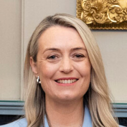 Jodie Haydon - Bio, Family | Famous Birthdays