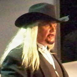Michael Hayes - Age, Bio, Family | Famous Birthdays