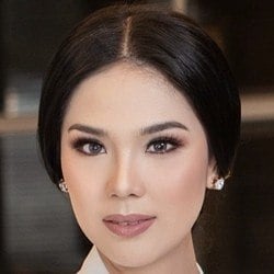 Devina Hermawan - Age, Bio, Family | Famous Birthdays