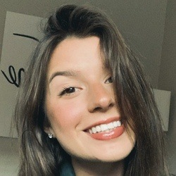 Kalista Jaide Hesch - Age, Bio, Family | Famous Birthdays