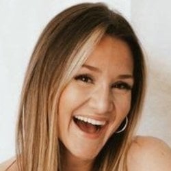 Ashley Hetherington - Age, Bio, Family | Famous Birthdays