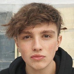 Mustihaft - Age, Bio, Family | Famous Birthdays