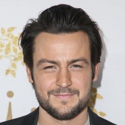 Tyler Hynes - Age, Bio, Family | Famous Birthdays