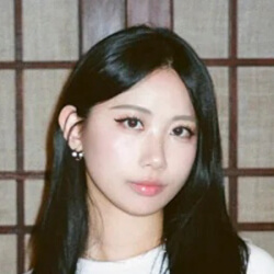 Erica Jelee - Age, Bio, Family | Famous Birthdays
