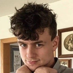 Sven Sundgaard - Age, Bio, Family | Famous Birthdays