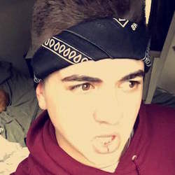 Grey Jones - Age, Bio, Family | Famous Birthdays