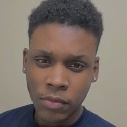 Maj Jones - Age, Bio, Family | Famous Birthdays
