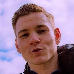 Patrick Jorgensen - Age, Bio, Family | Famous Birthdays