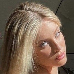 Daisy Duncan - Age, Bio, Family | Famous Birthdays