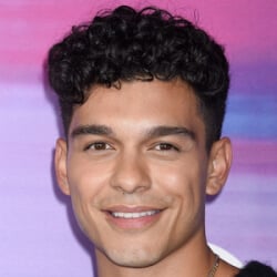 Hojo Shin - Age, Bio, Family | Famous Birthdays